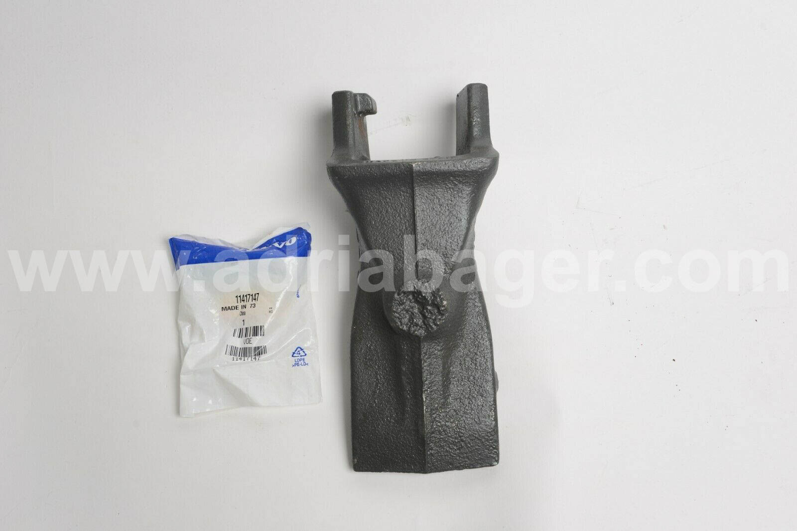 30GPE Volvo zob z zatičem - Adriabager